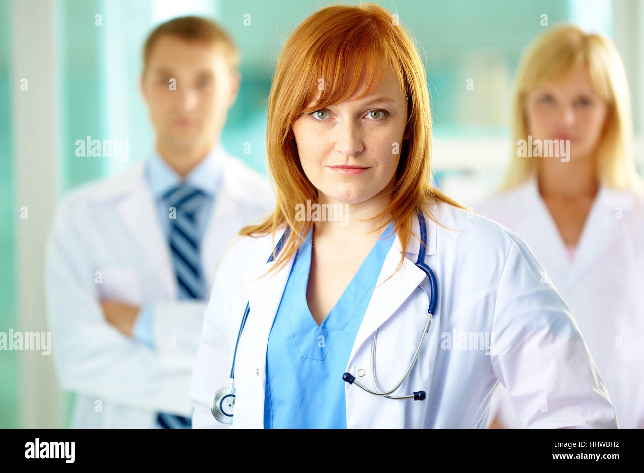 doctor, physician, medic, medical practicioner, woman, humans, human ...