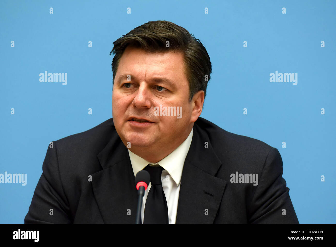 Presser of Michael Mueller, mayor of Berlin, Andreas Geisel, Senator ...