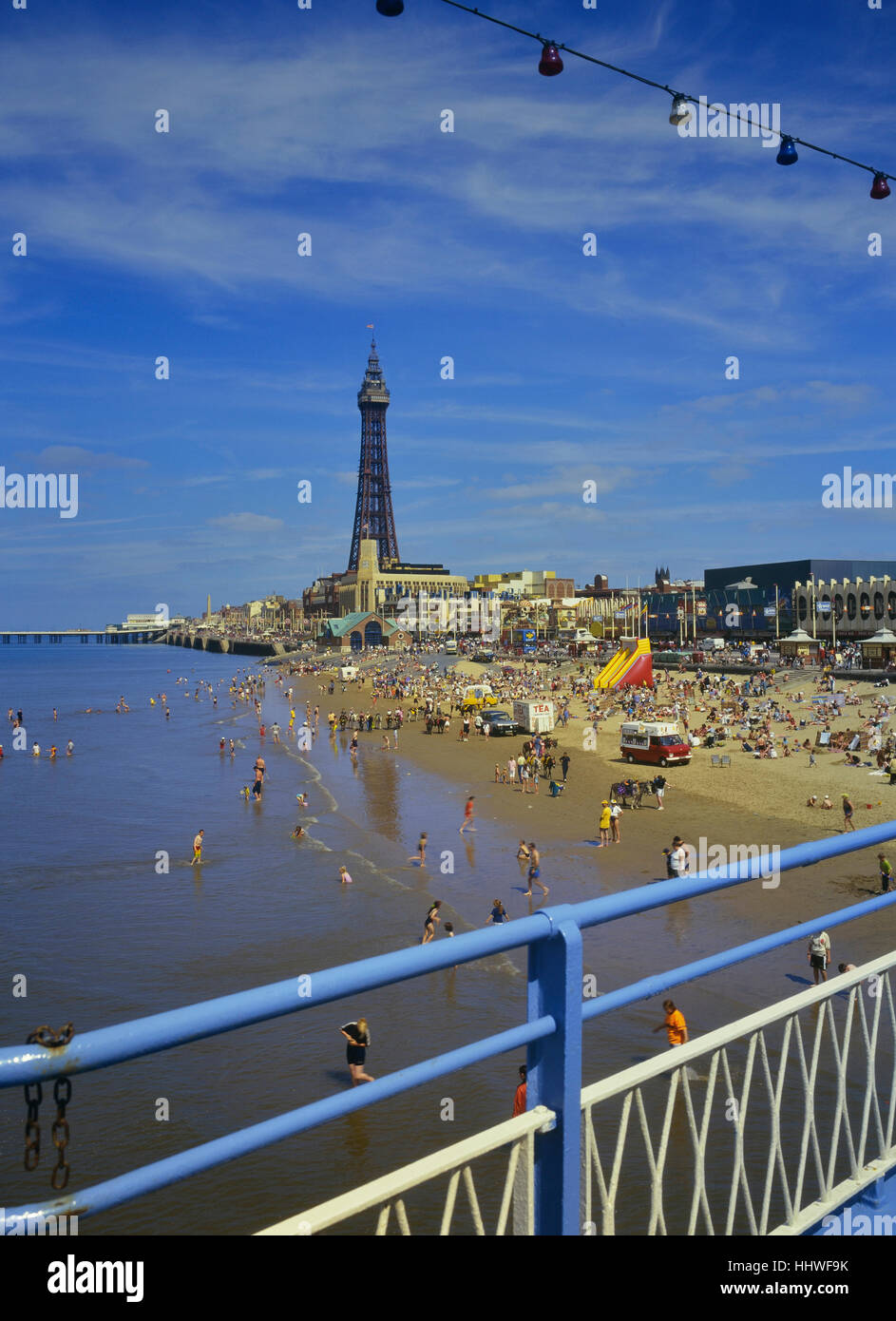 Blackpool pleasure beach family hi-res stock photography and images - Alamy
