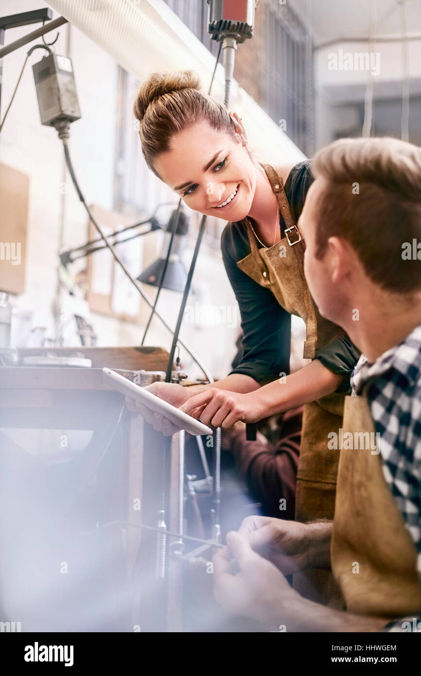 Digital workshop hi-res stock photography and images - Alamy