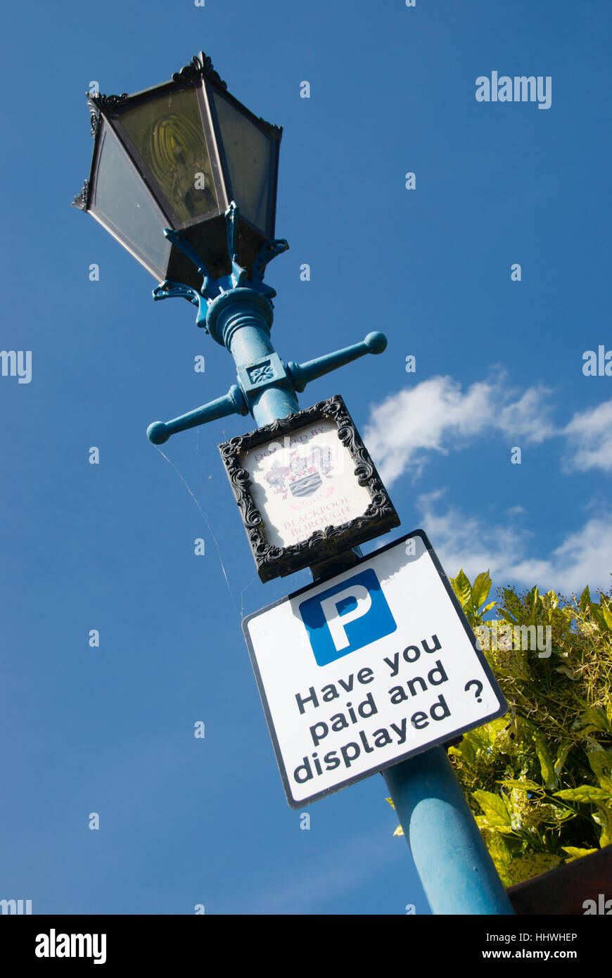 Lamppost and sign on Waterside, Stratford-upon-Avon, Warwickshire ...