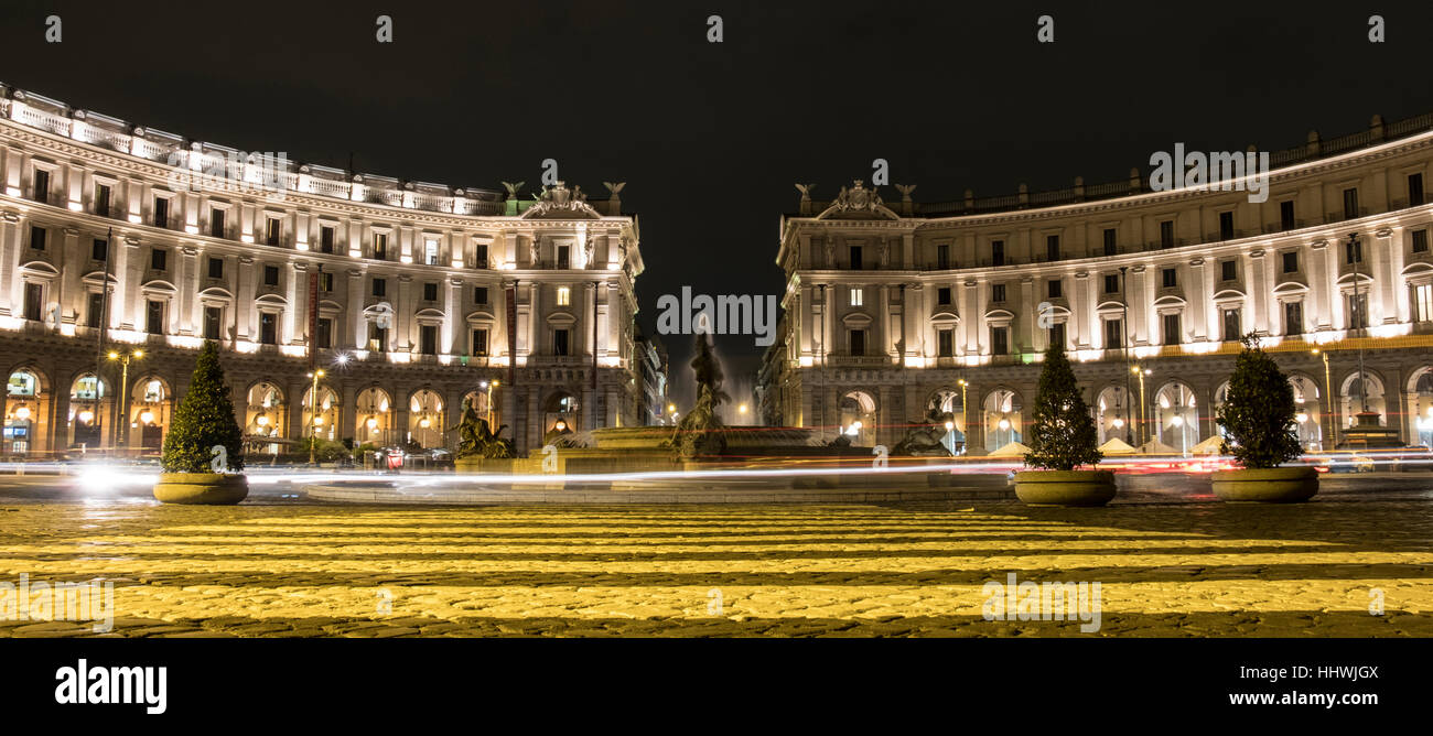 Smallest hill of rome hi-res stock photography and images - Alamy