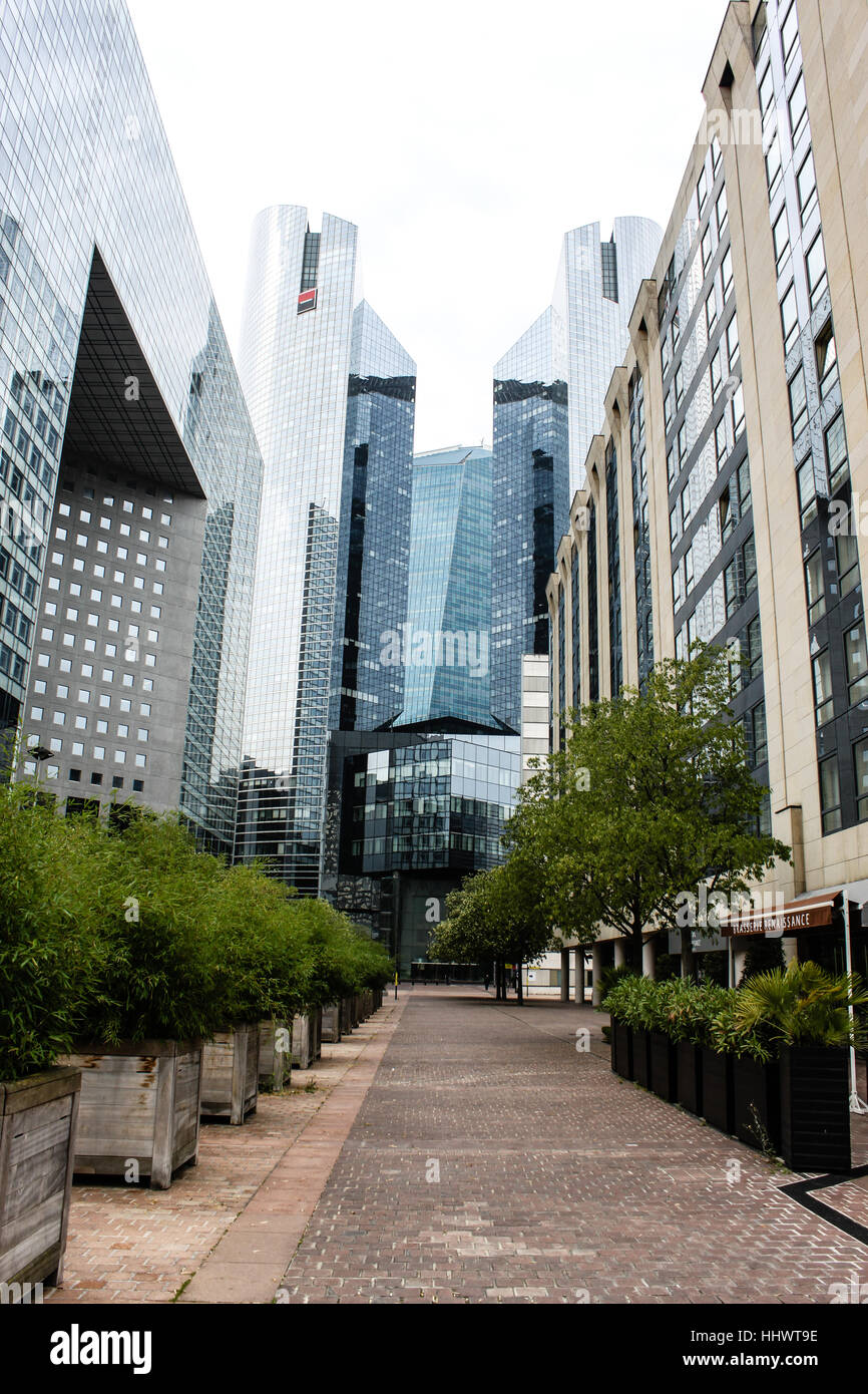 Modern city district of Paris Stock Photo - Alamy