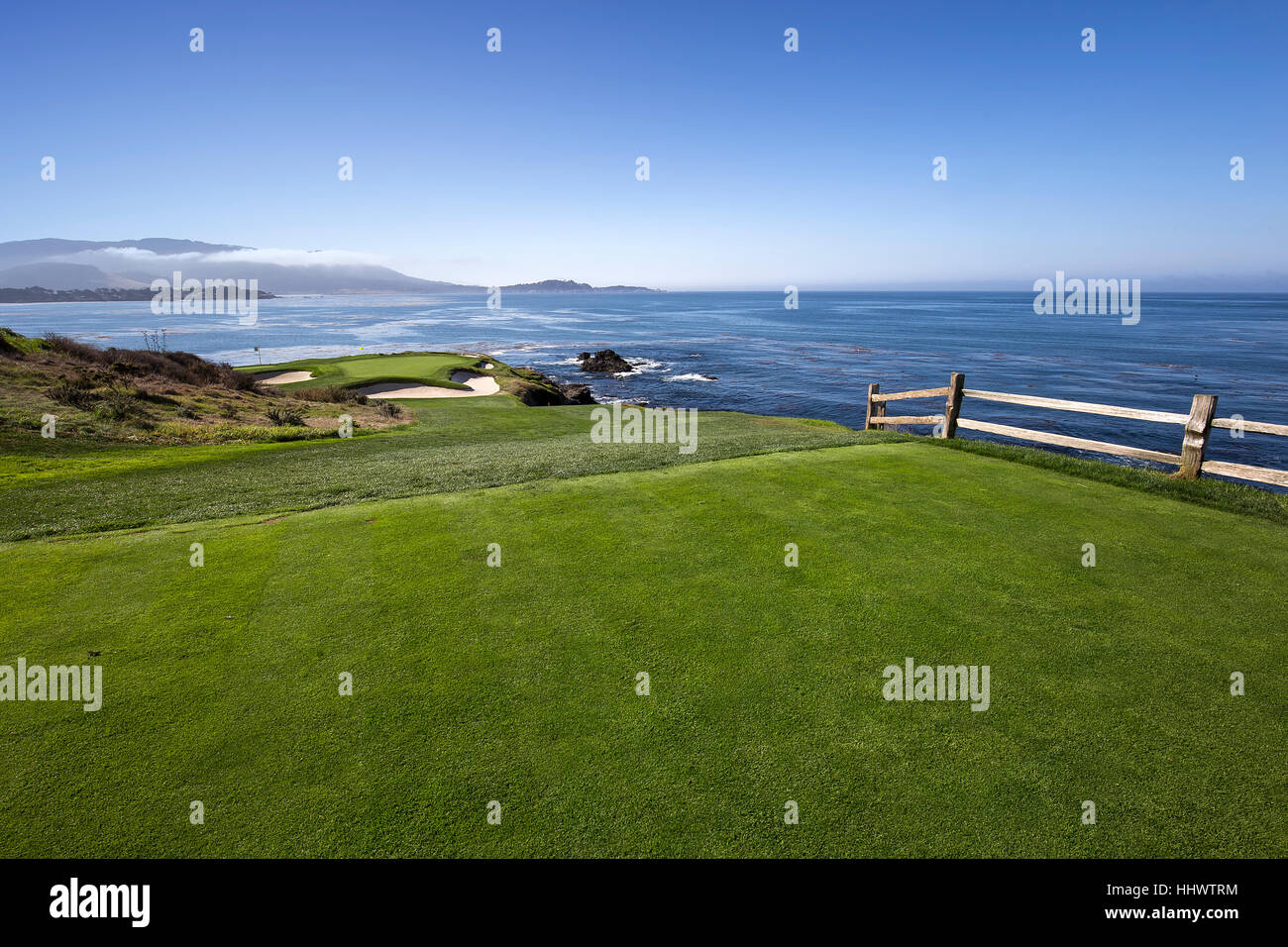 Pebble beach golf links view hi-res stock photography and images - Alamy