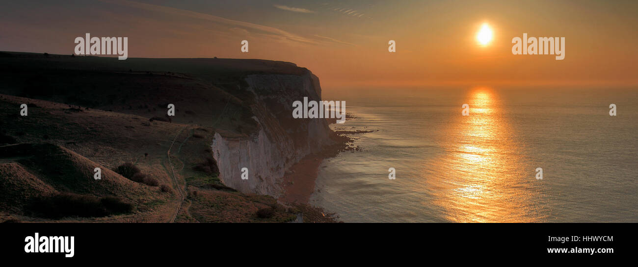 White cliffs of dover sunrise hi-res stock photography and images - Alamy