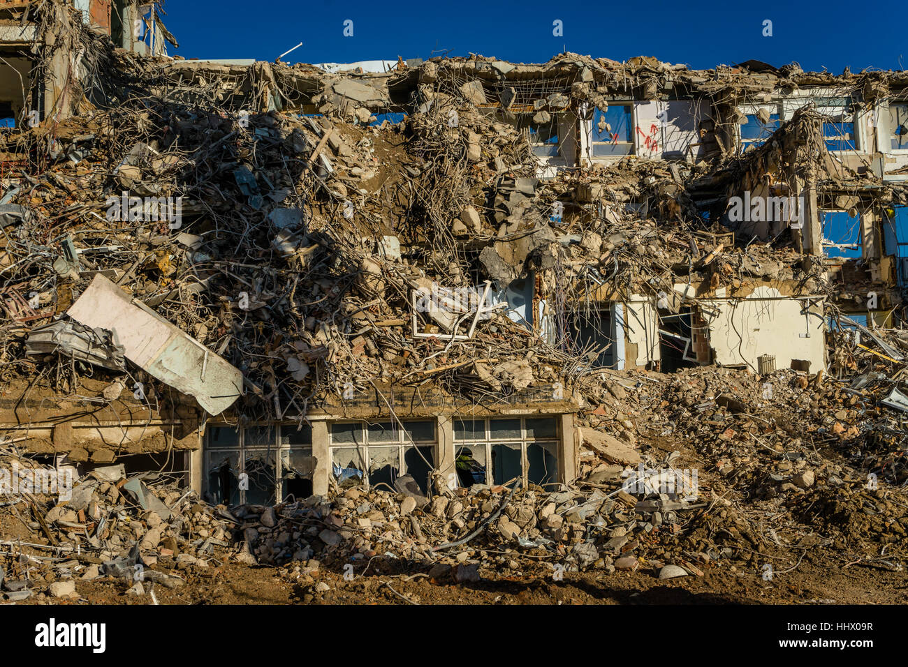 Qeii hospital hi-res stock photography and images - Alamy