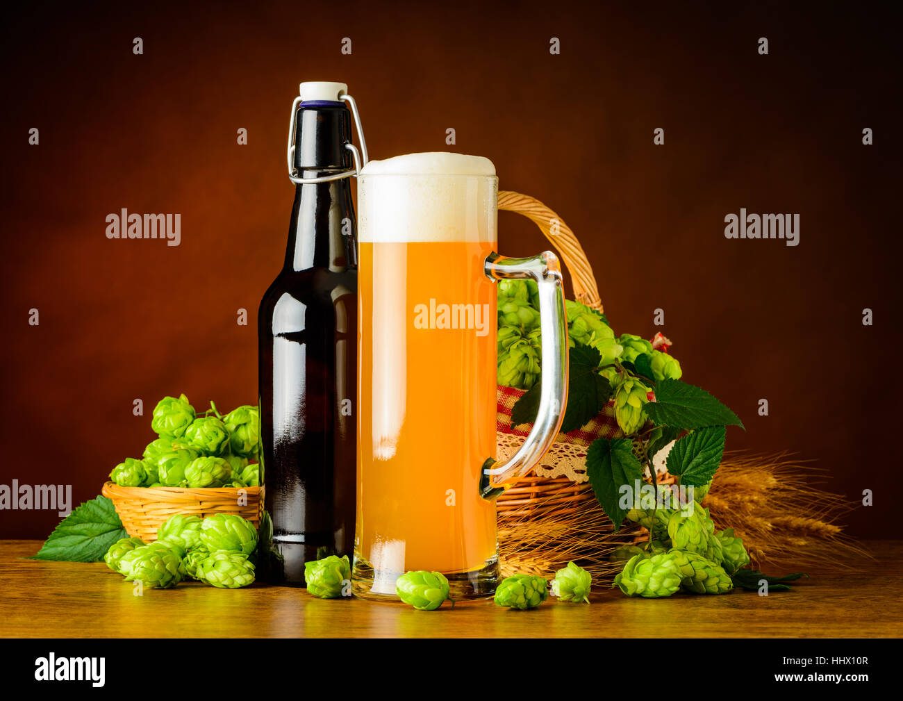 Beer bottle flowers hi-res stock photography and images - Alamy