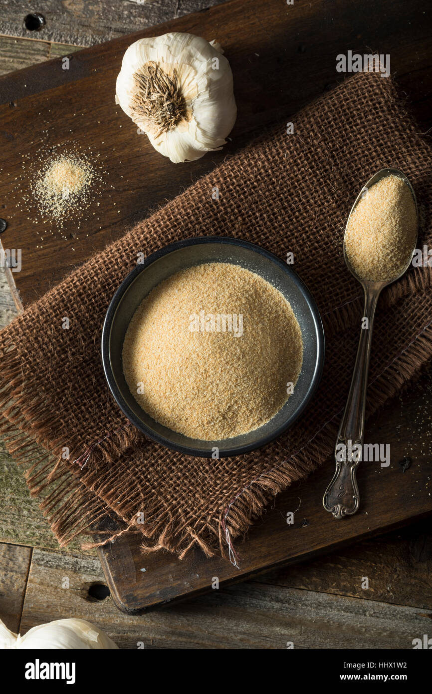 Dry Organic Ground Garlic Spice in a Bowl Stock Photo - Alamy