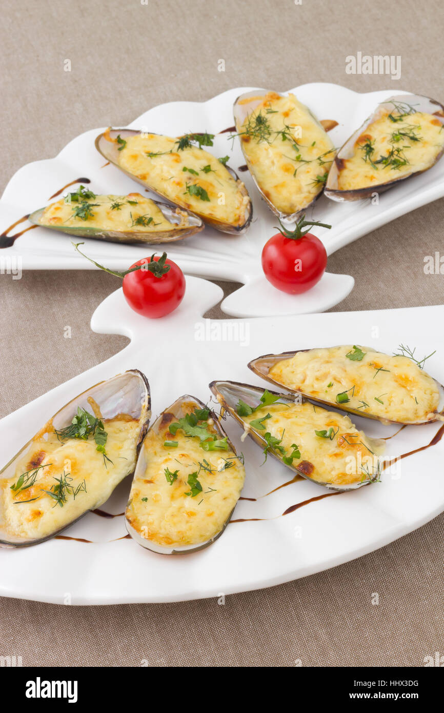 Fan shells hi-res stock photography and images - Alamy