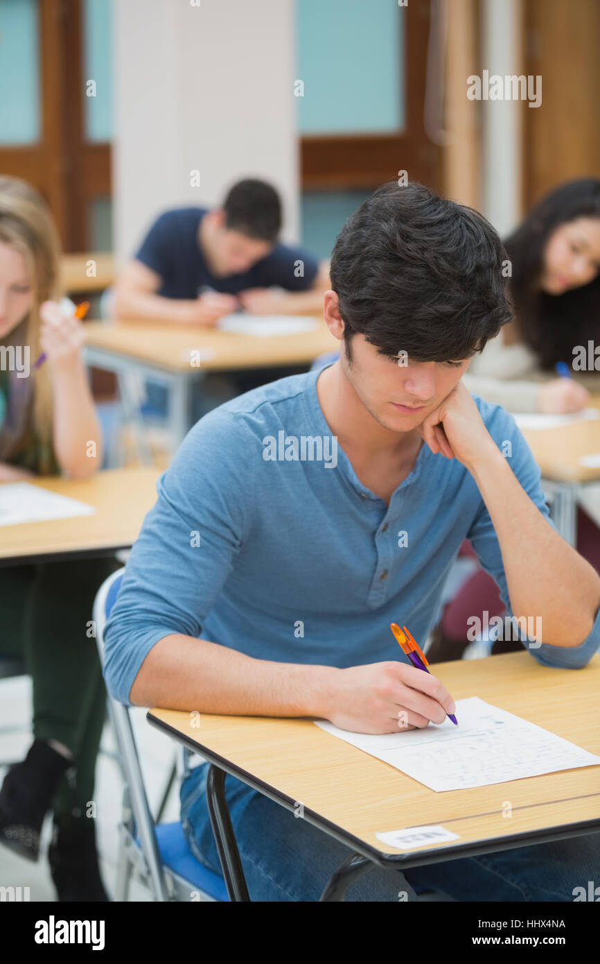 Exam hall students taking test hi-res stock photography and images - Alamy