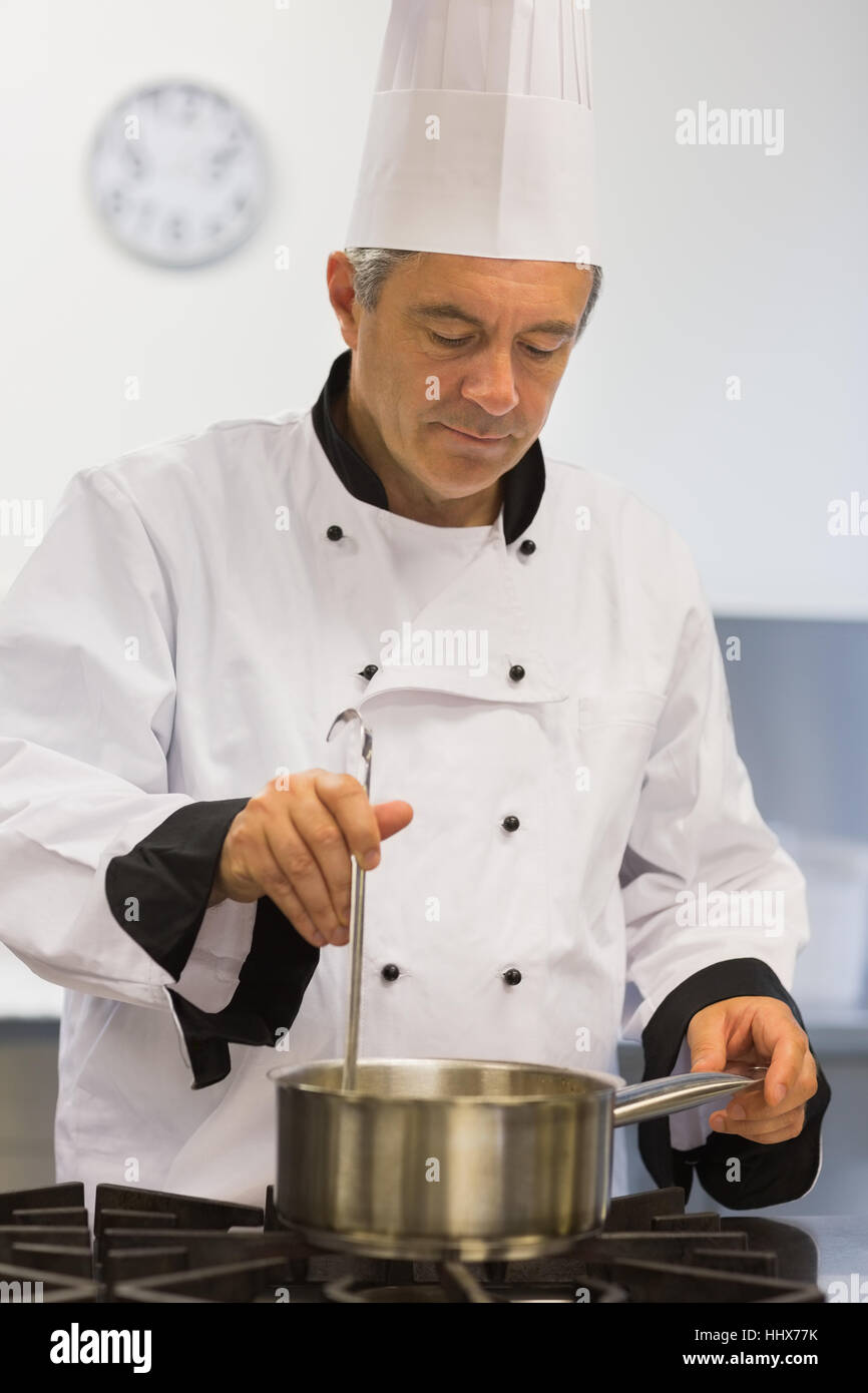 Cooking soup 50s hi-res stock photography and images - Alamy