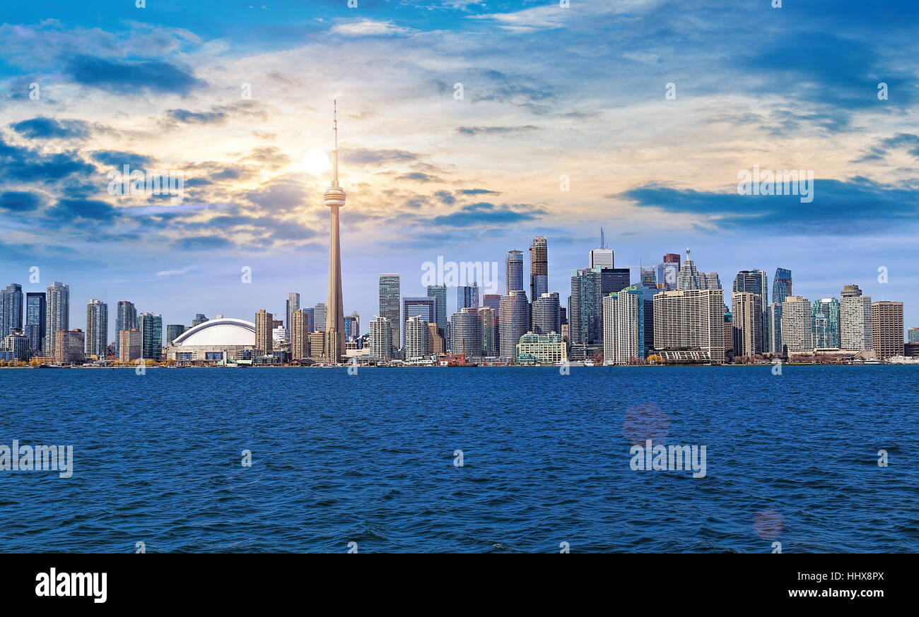 Toronto star newspaper hi-res stock photography and images - Alamy