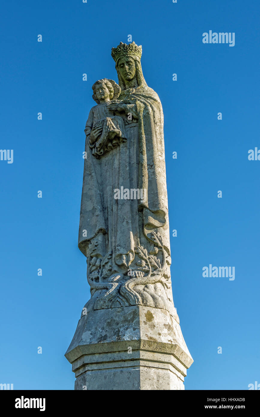 Statue of the Virgin Mary Penrhys Rhondda Valley Stock Photo - Alamy