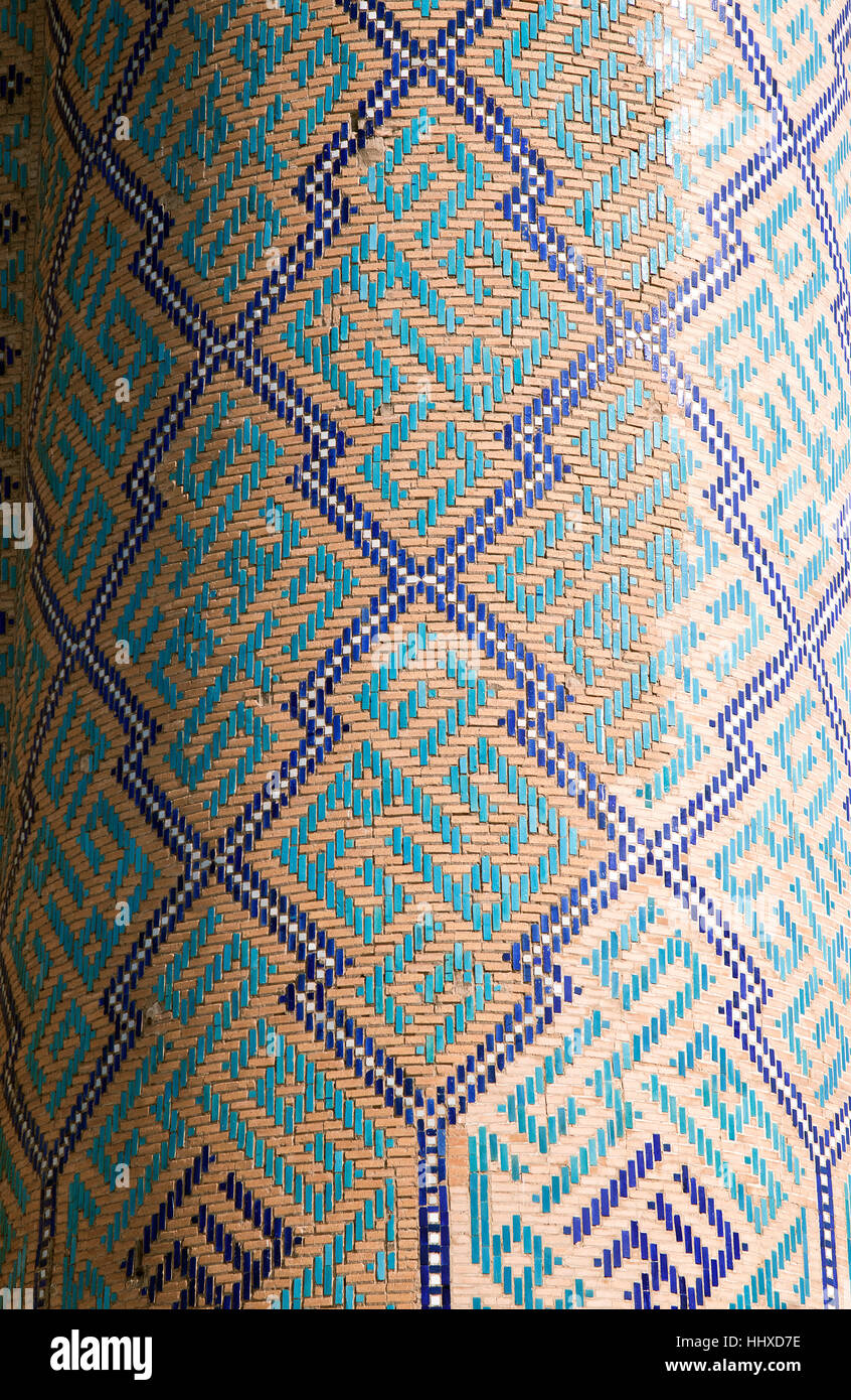 Old Eastern mosaic on the wall, Uzbekistan Stock Photo - Alamy