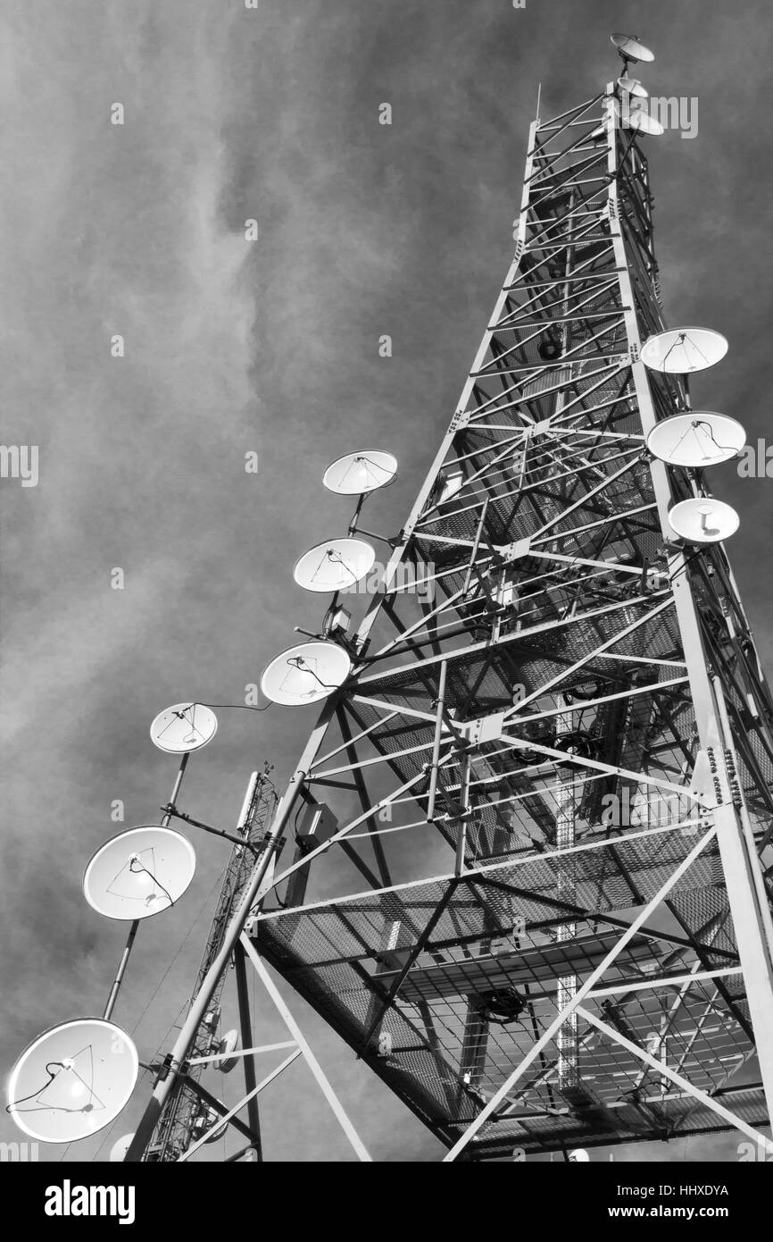 Antenna tower hi-res stock photography and images - Alamy