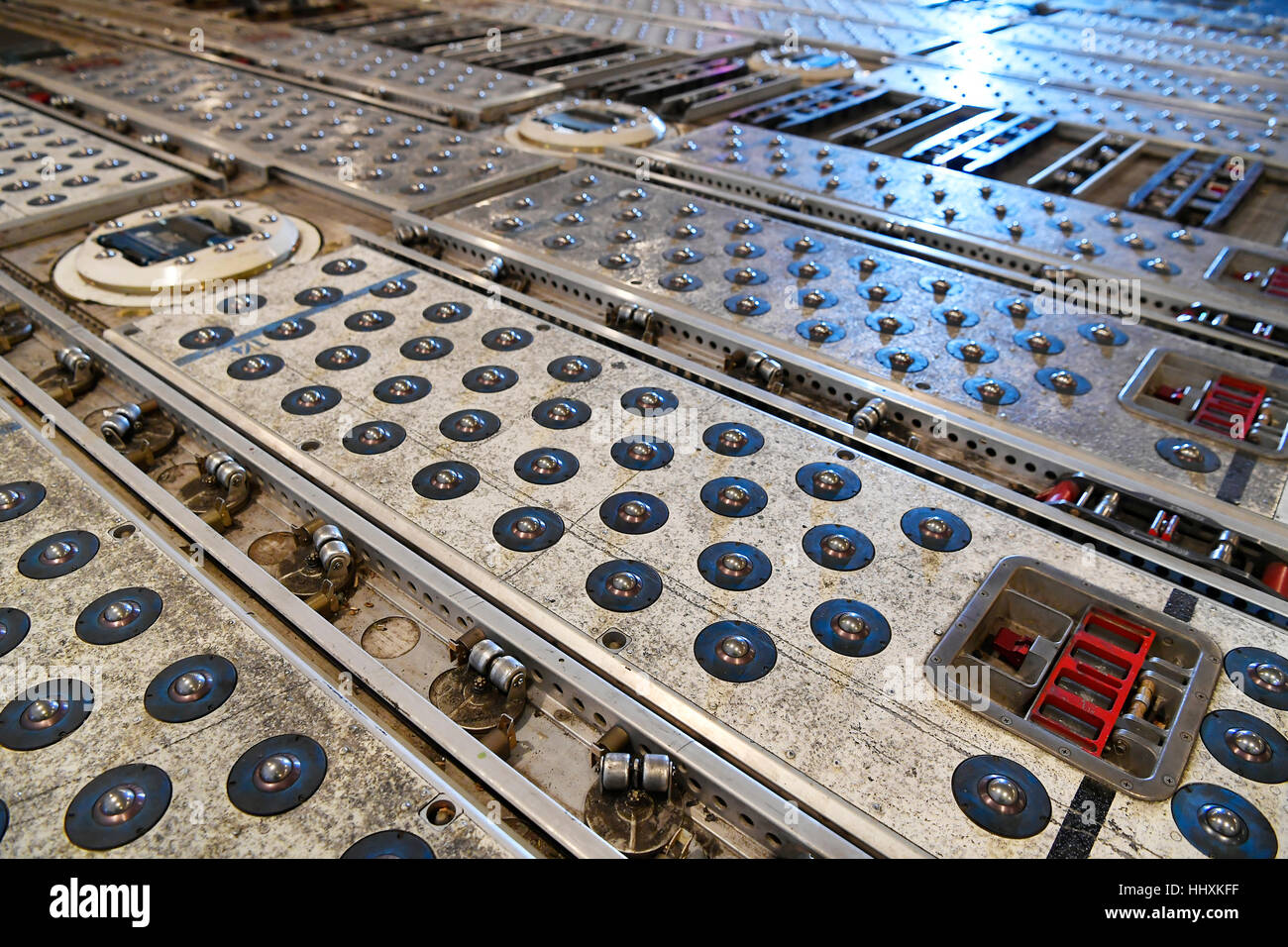 freigth, cargo, area, space, room, station, plane, aircraft, freighter ...