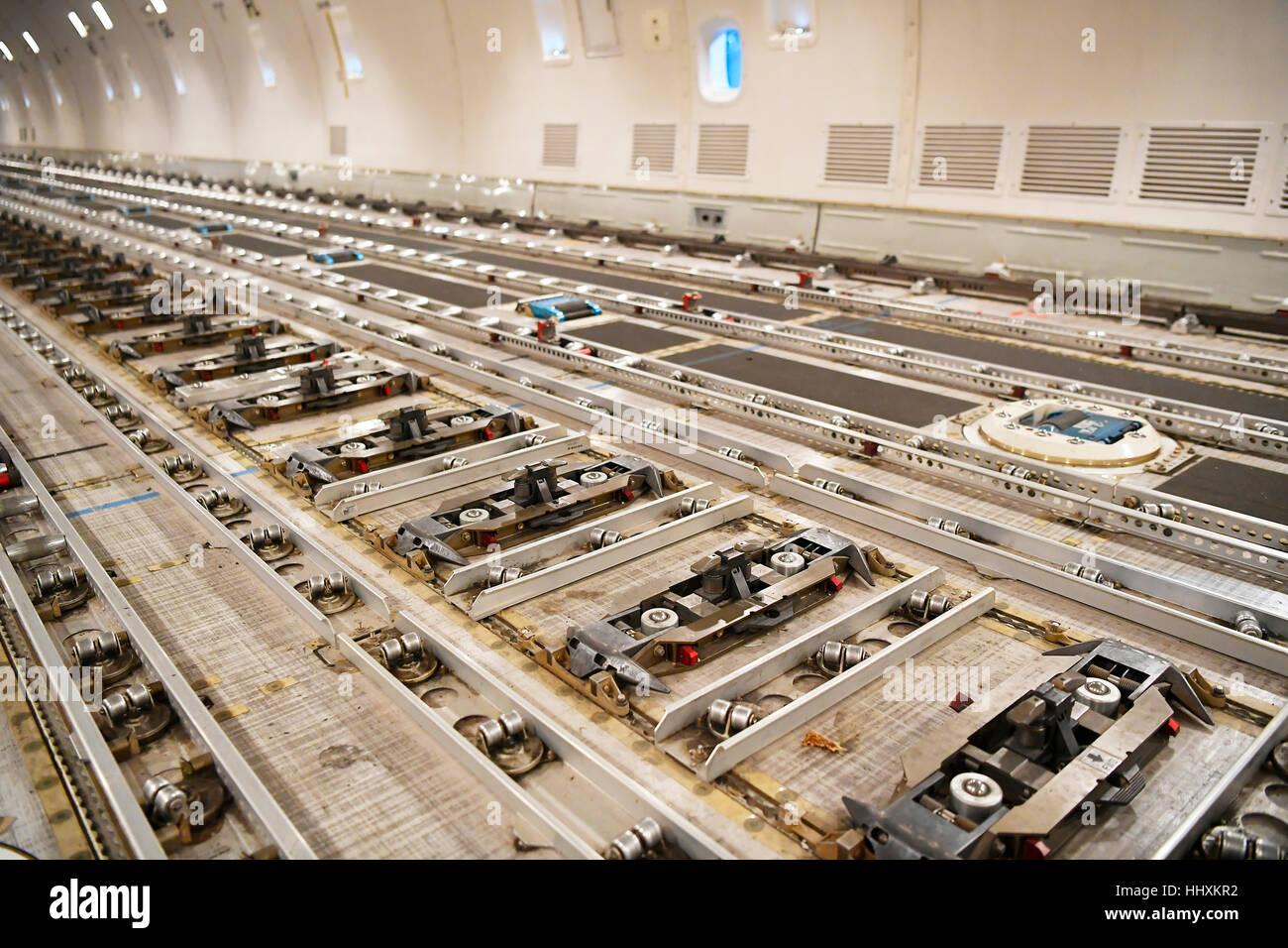 freigth, cargo, area, space, room, station, plane, aircraft, freighter ...