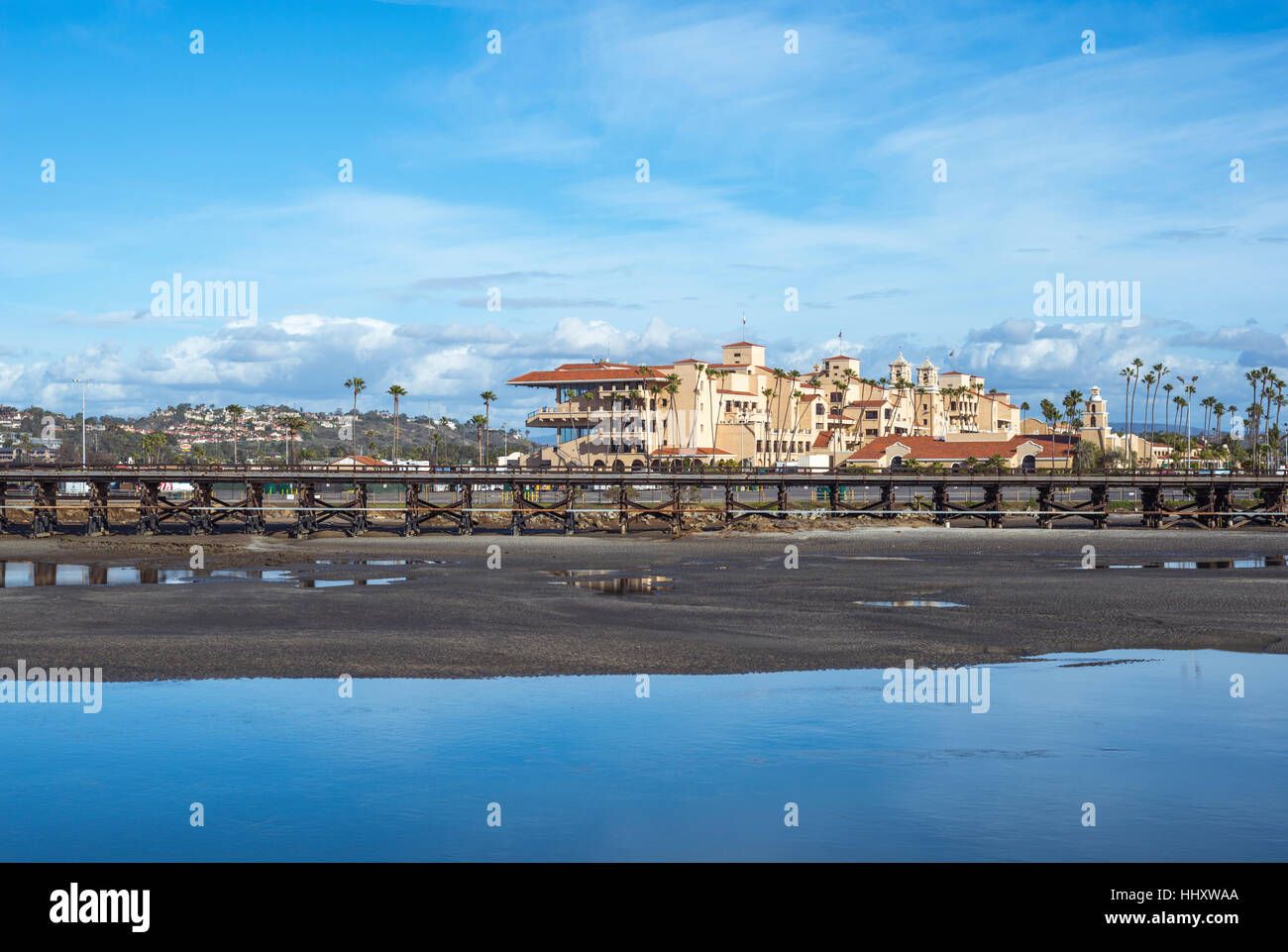 Fairgrounds hi-res stock photography and images - Alamy