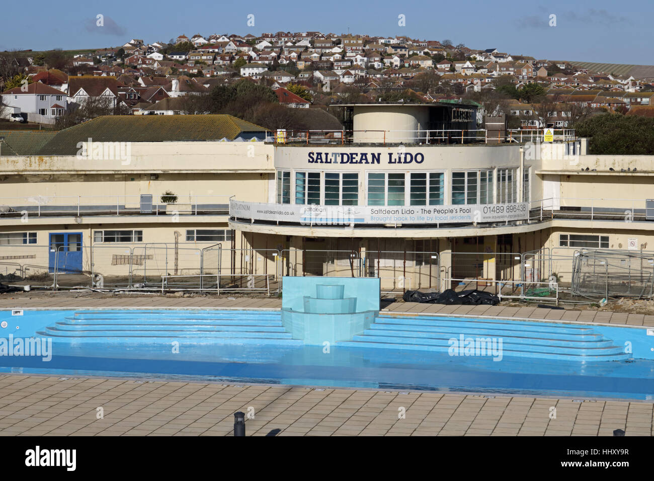 Salt dean lido hi-res stock photography and images - Alamy
