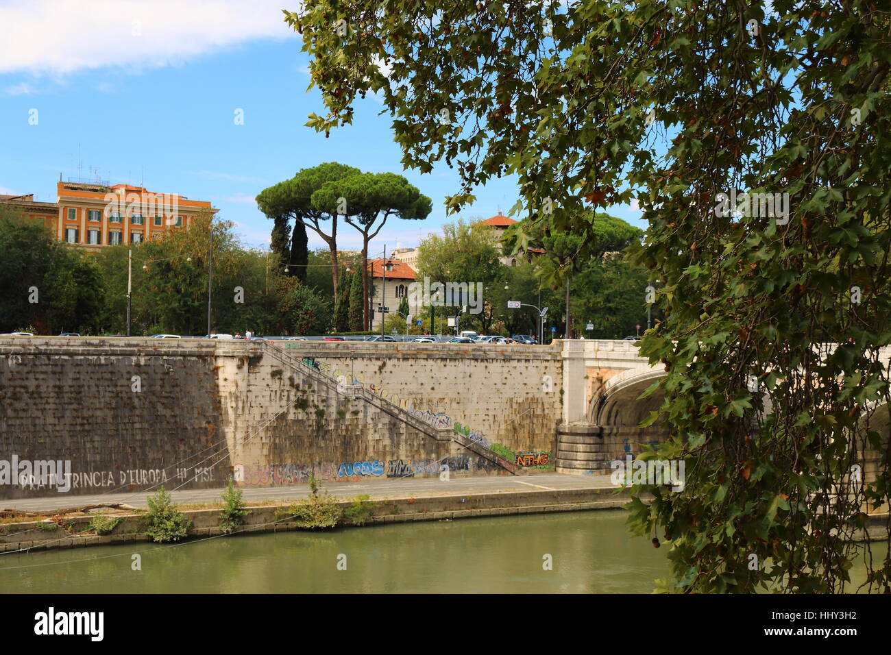 Graffiti in rome hi-res stock photography and images - Alamy