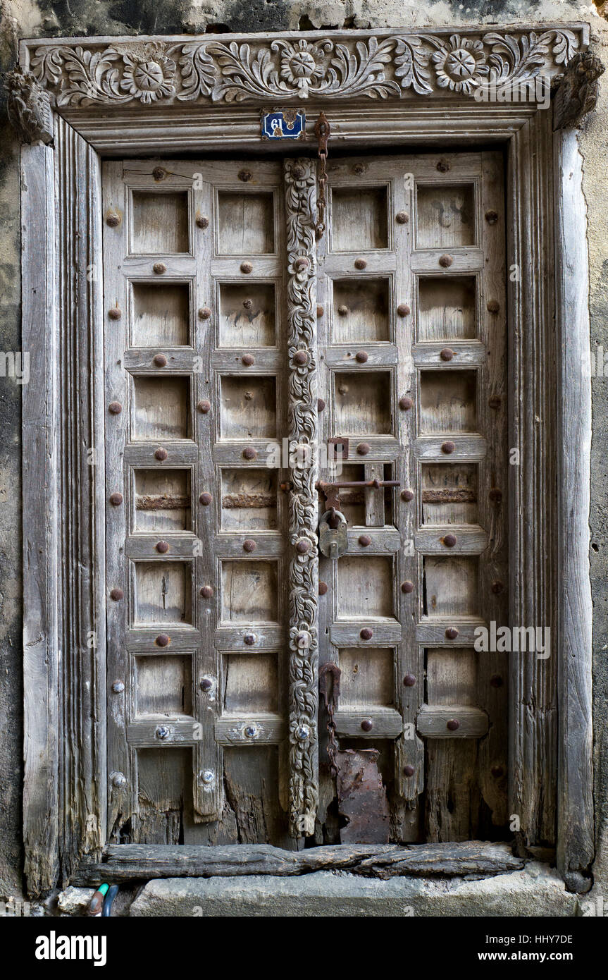 Zanzibar wooden door hi-res stock photography and images - Alamy