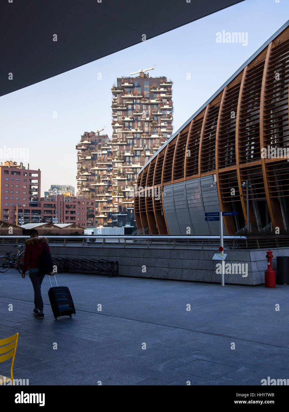 Milano porta garibaldi hi-res stock photography and images - Alamy