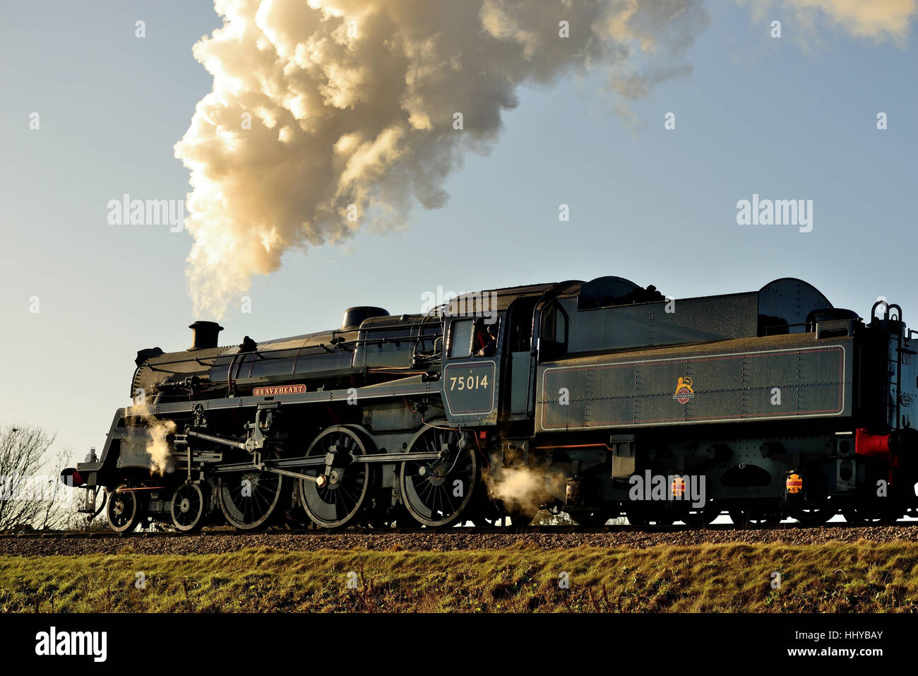 BR Standard class 4 No 75014 "Braveheart" hauling a Santa Special on ...