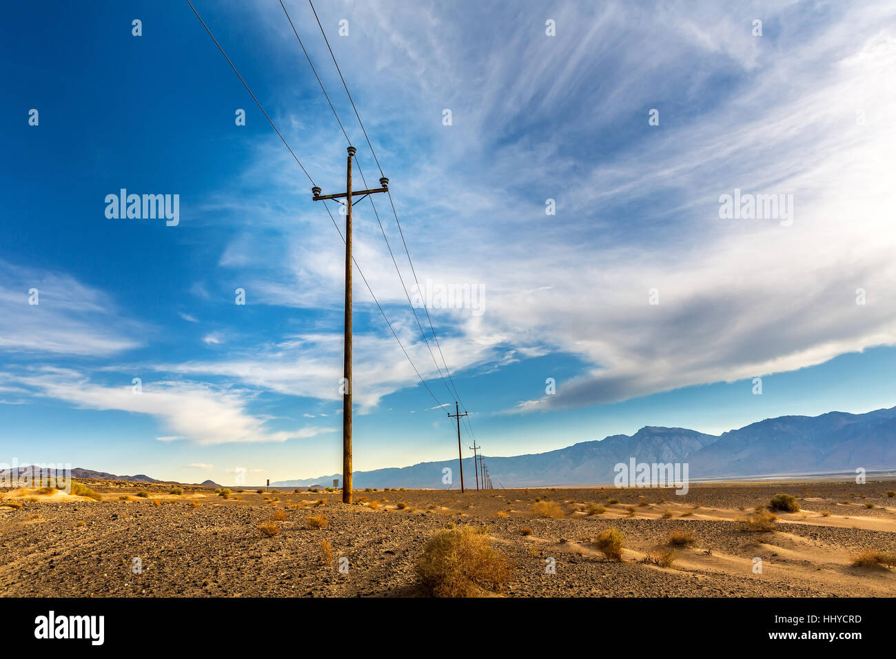 Power lines in desert hi-res stock photography and images - Alamy