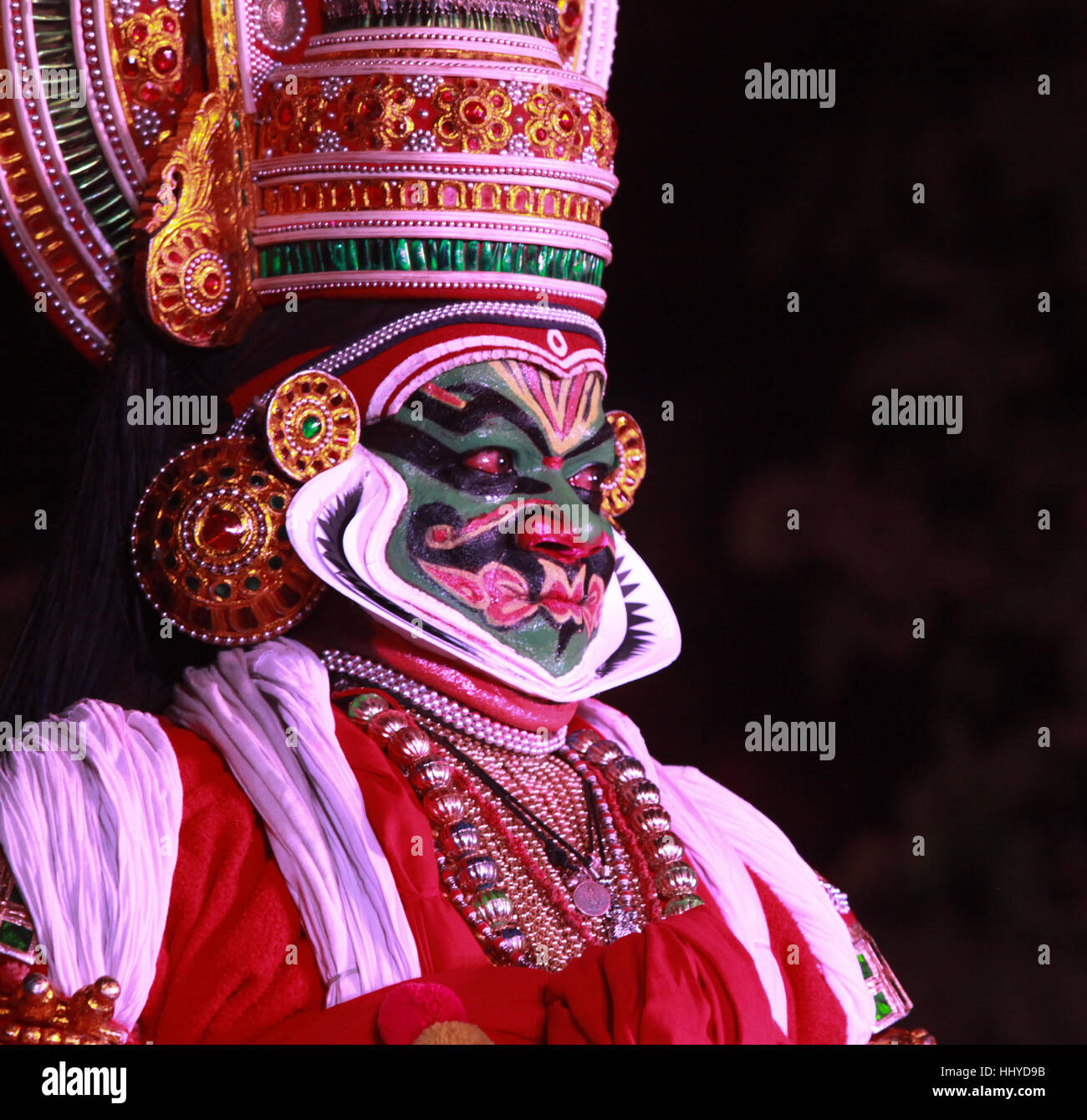 Mask Of Kathakali Dancer High Resolution Stock Photography and Images ...