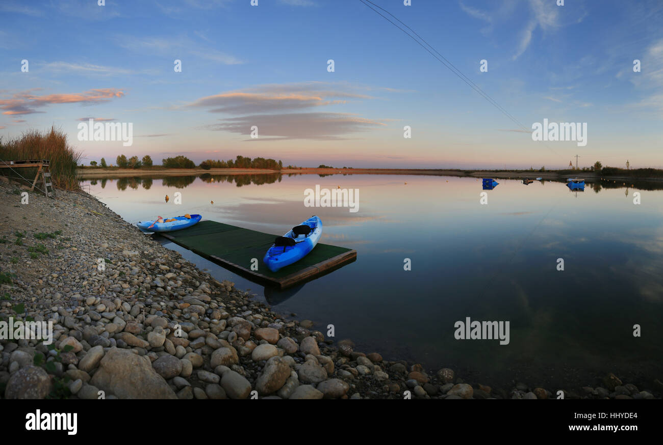 Cable park wakeboarding hi-res stock photography and images - Alamy