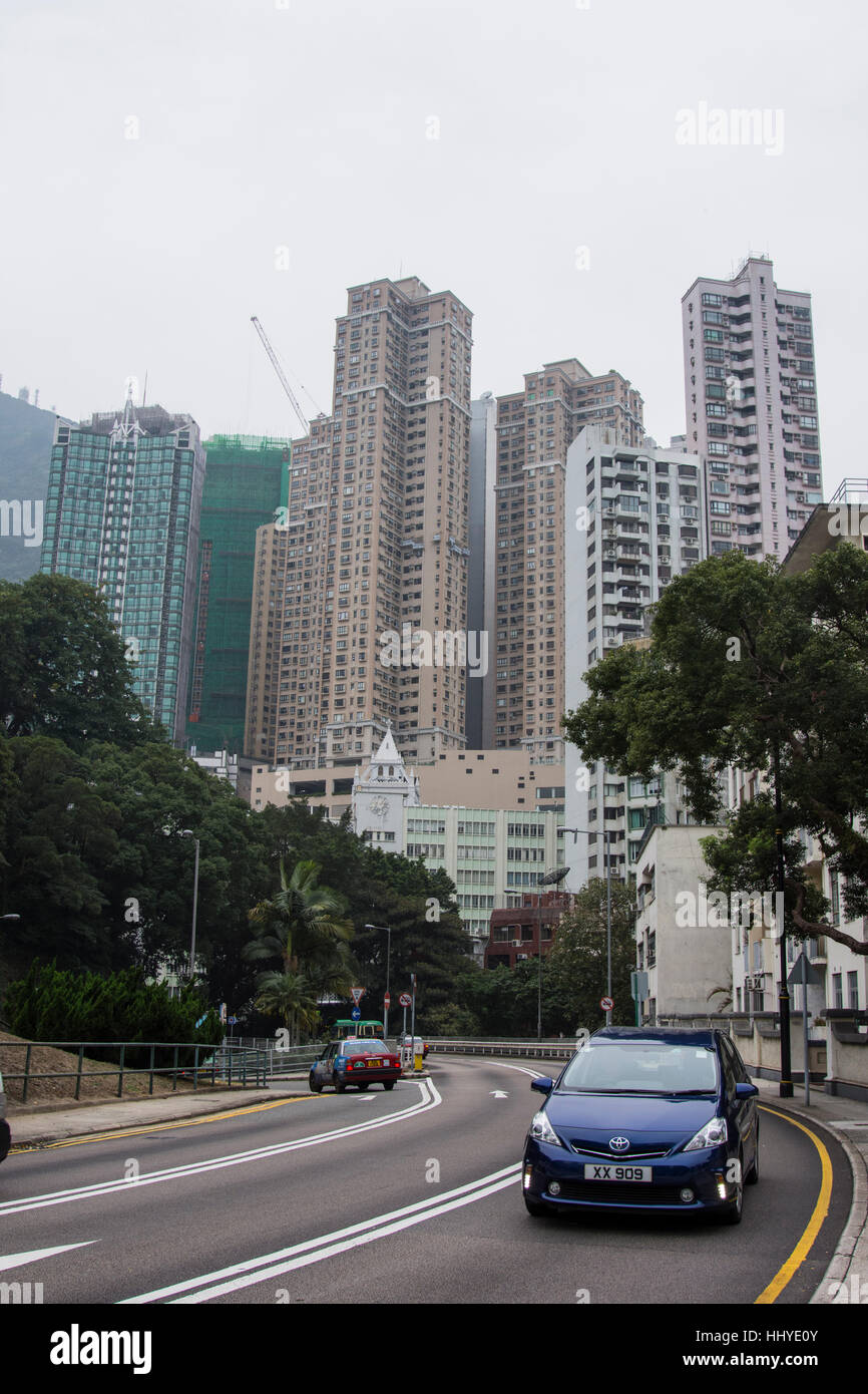 the traffic in hong kong roads Stock Photo - Alamy