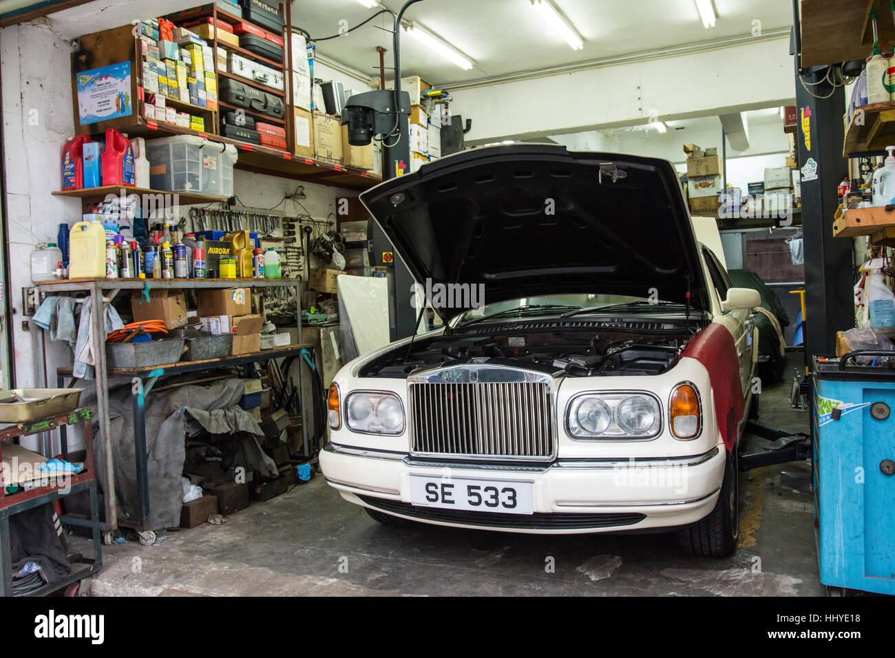 a Rolls Royce car in a garage in Hong Kong Stock Photo - Alamy