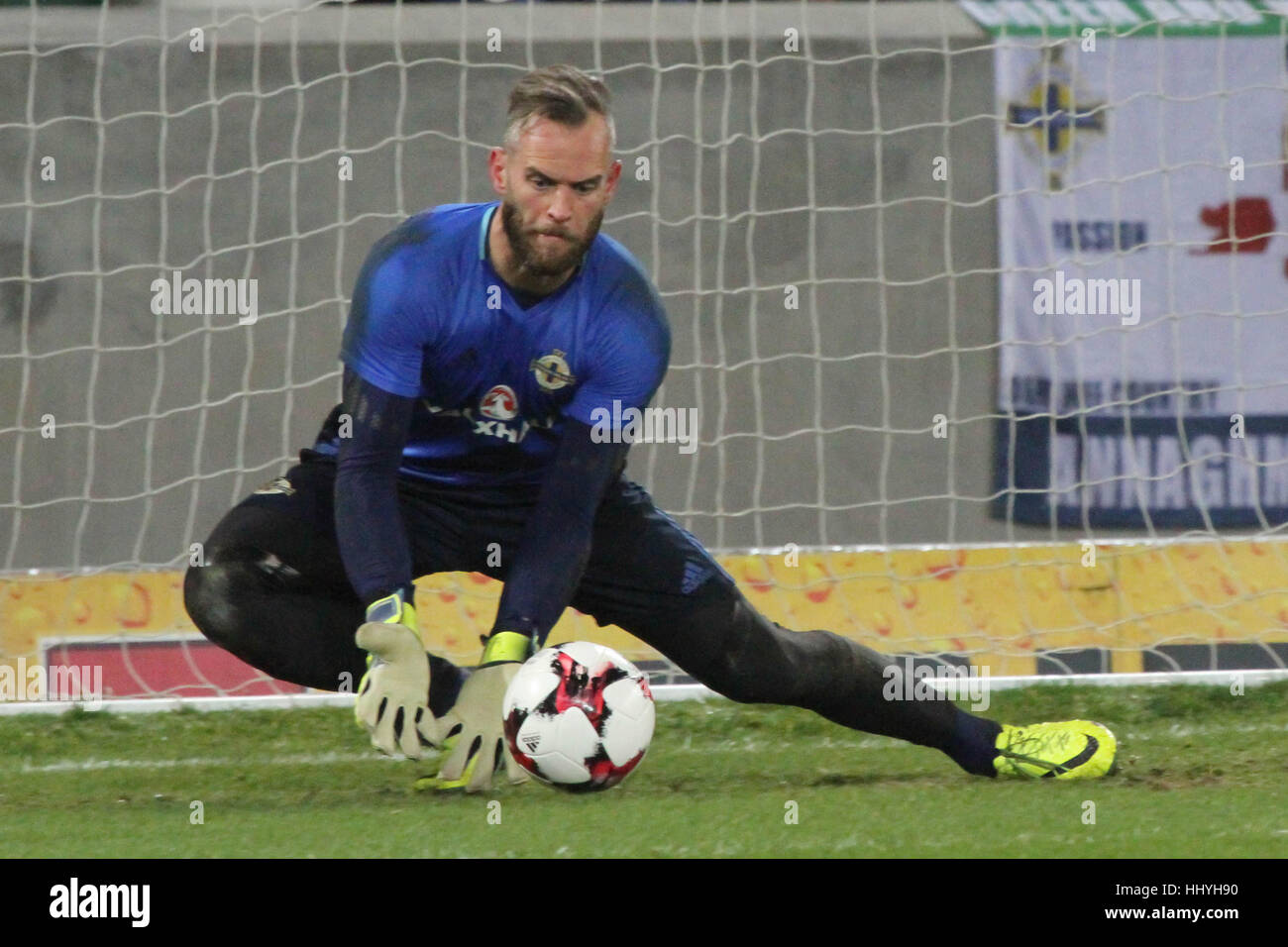 Alan mannus northern ireland goalkeeper hi-res stock photography and ...