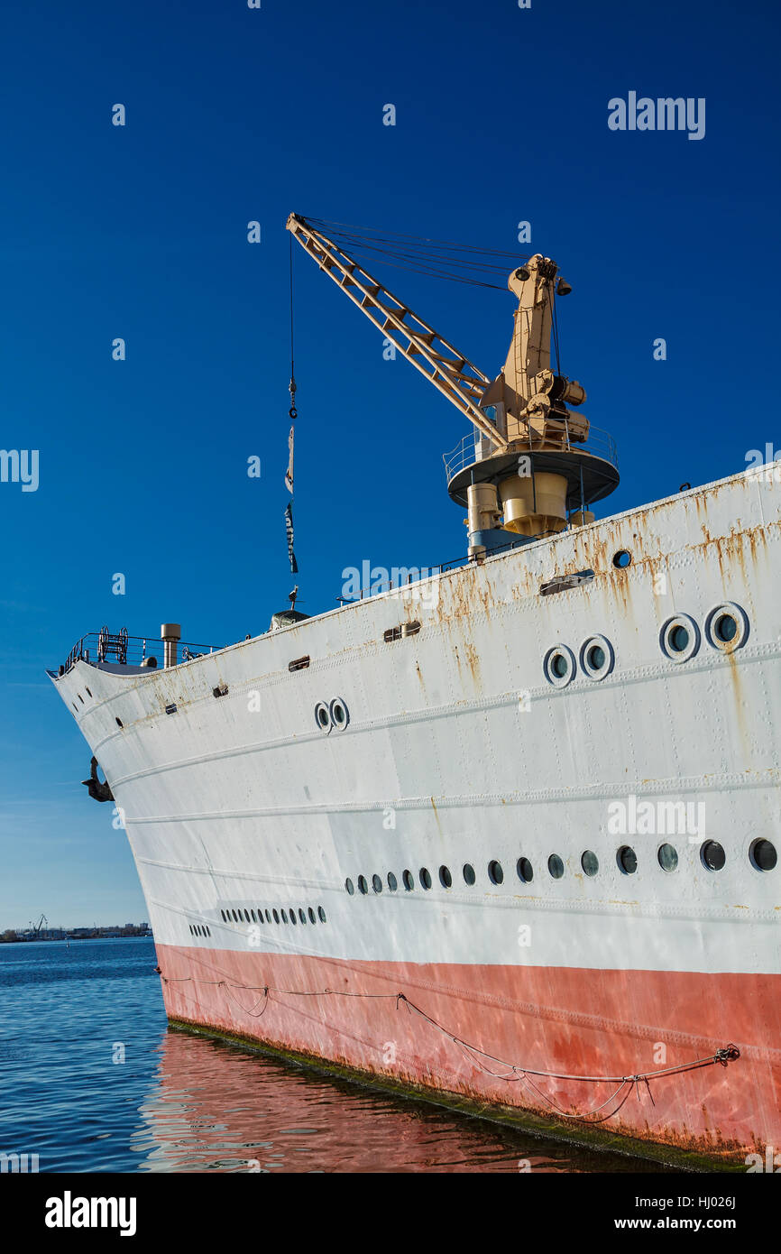 navigation, maritime, harbor, harbours, freighter, cargo ship ...