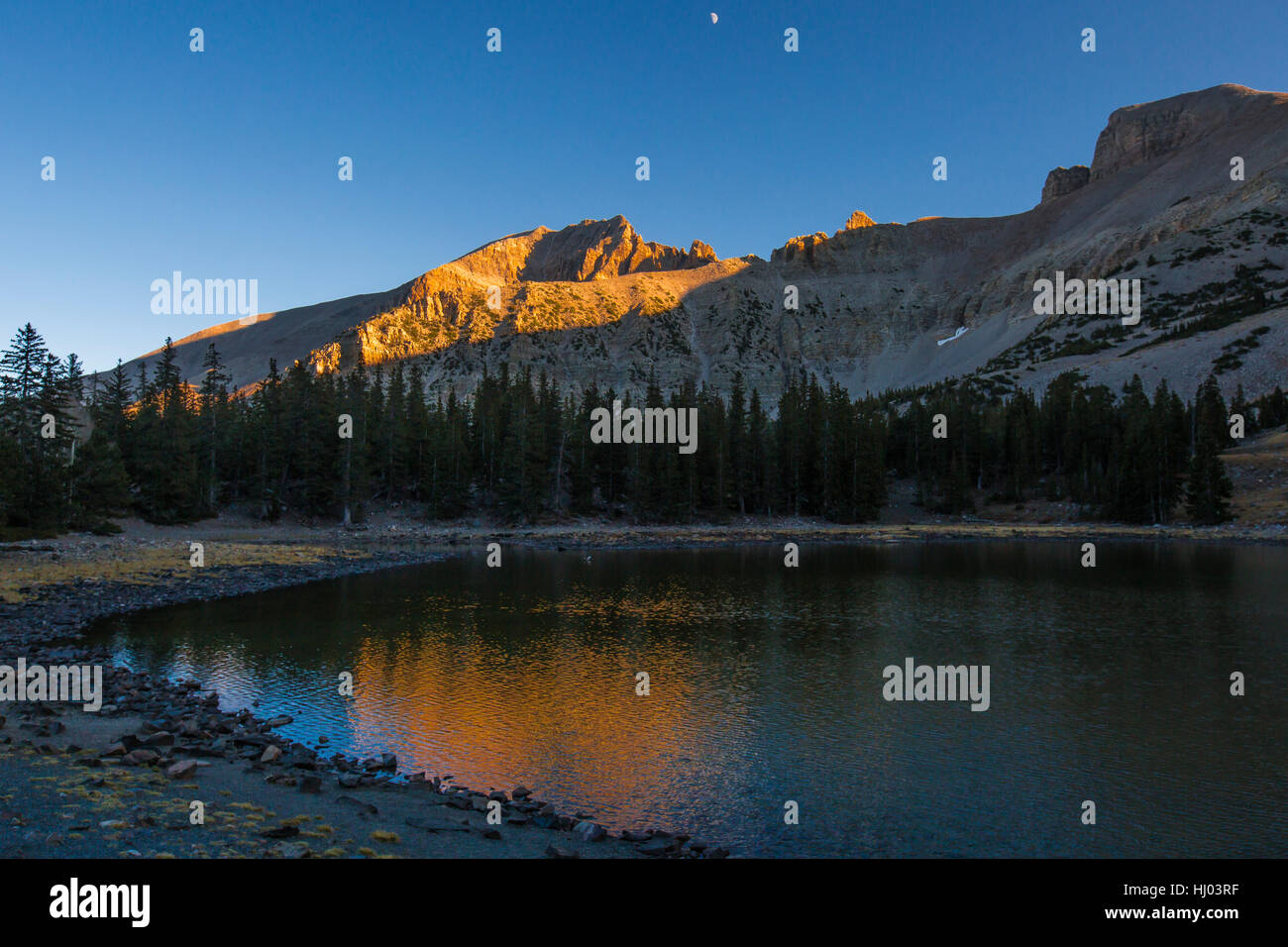 Looking across Stella Lake toward Jeff Davis Peak in sunset glow, with ...