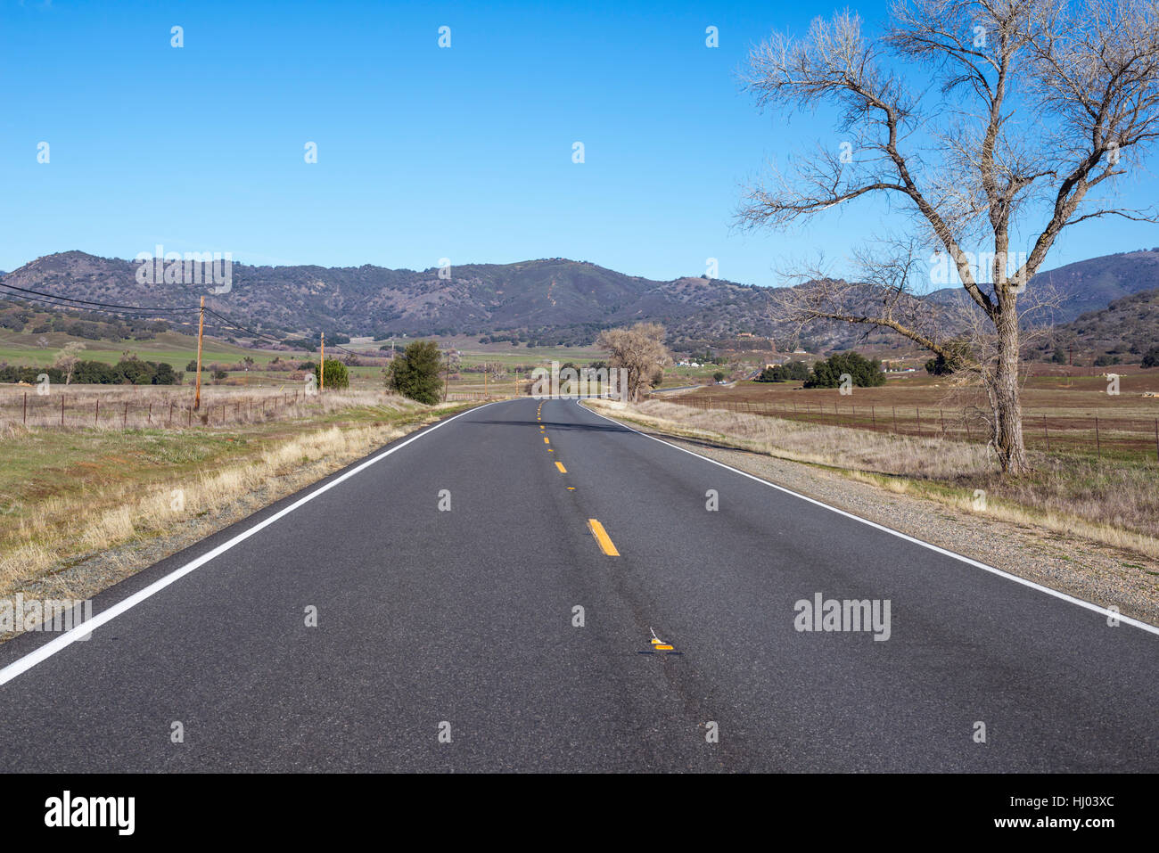 California State Route 79 heading heading north through Santa Ysabel ...