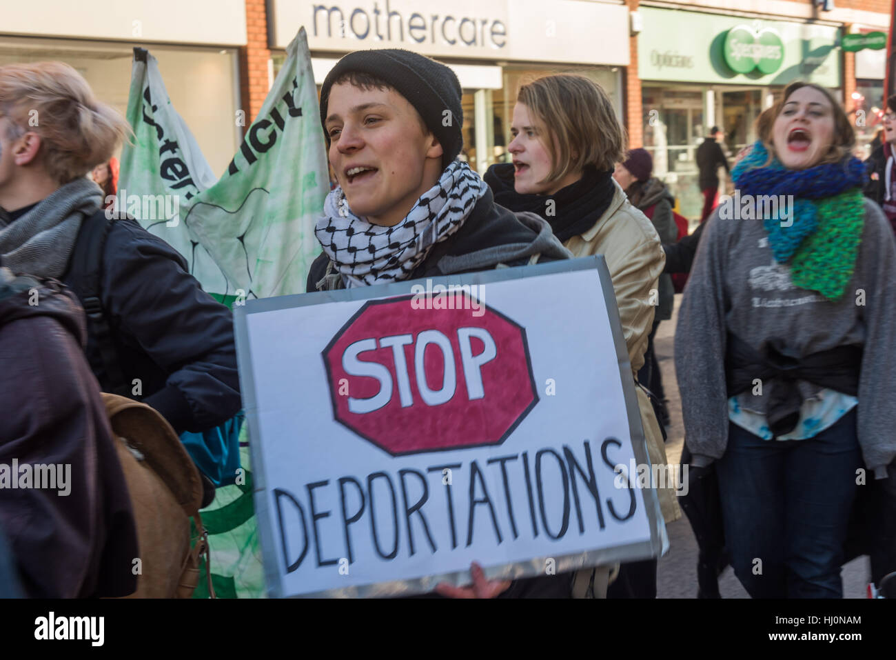 Stop mass immigration poster hi-res stock photography and images - Alamy