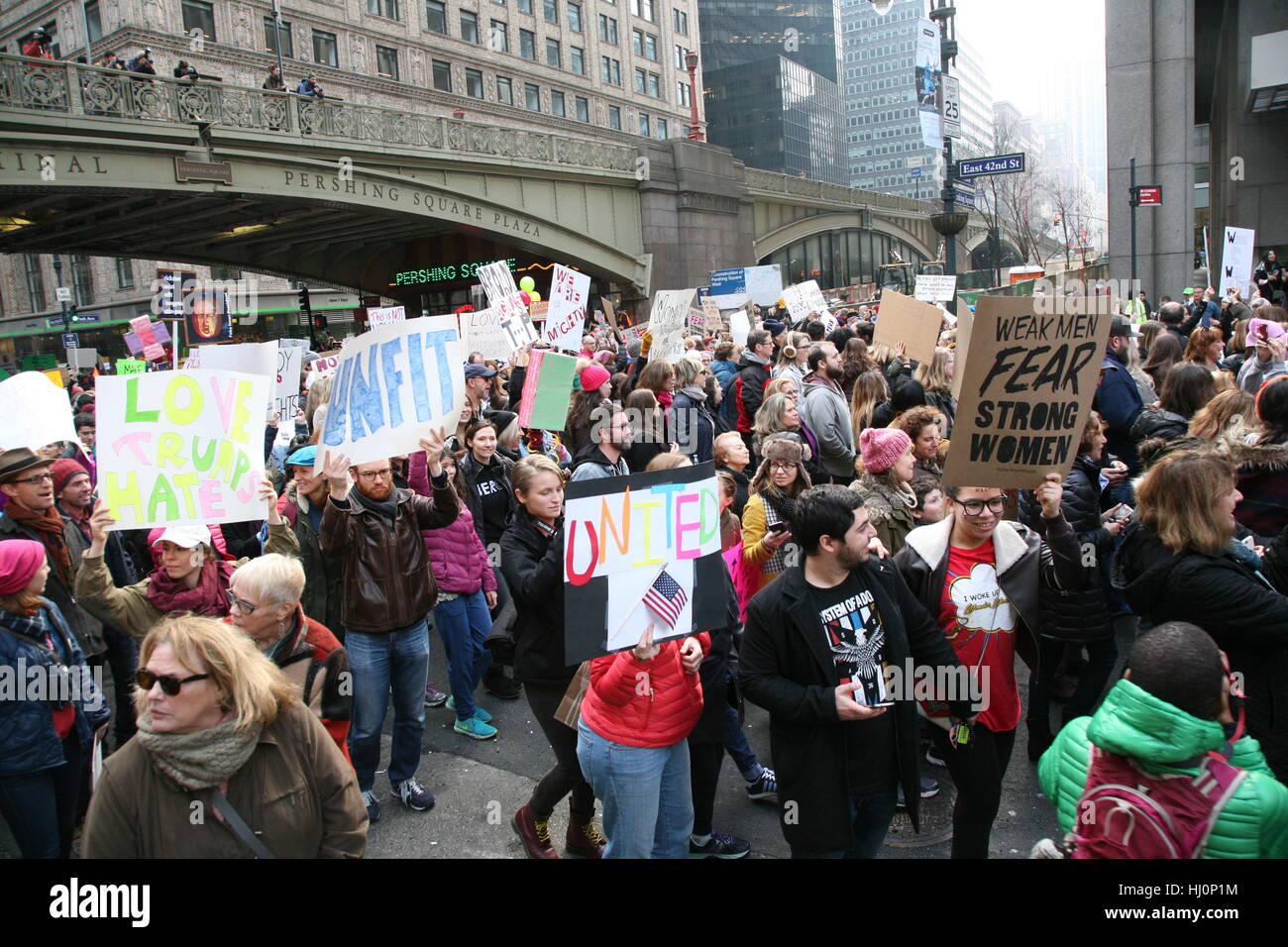 Tens of Thousands Attend Women’s March In New York Stock Photo - Alamy
