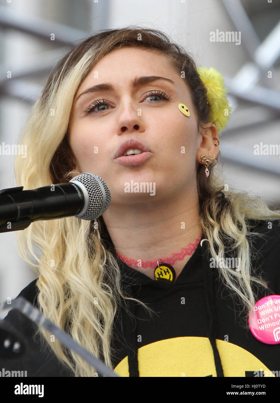 ALos Angeles CA. 21st Jan, 2017. Miley Cyrus, At Women's March Los ...