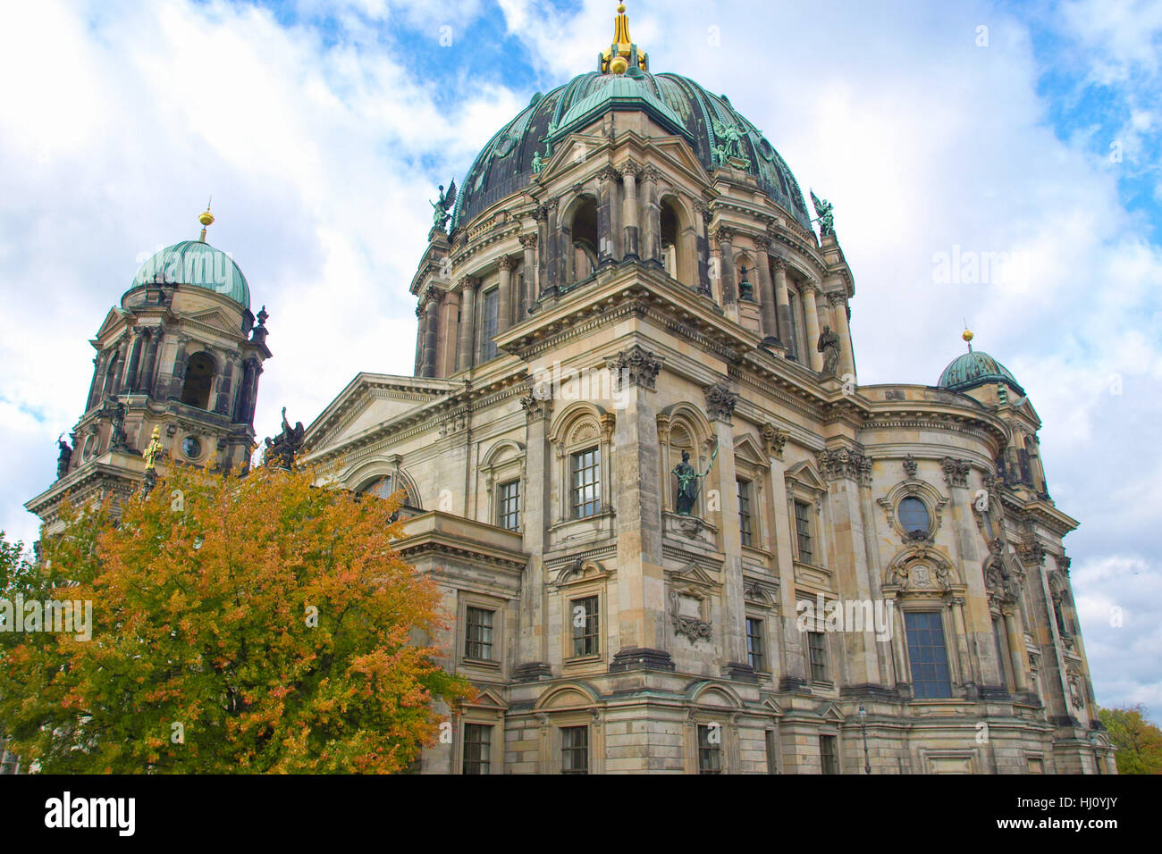 religion, church, city, town, monument, statue, cathedral, baroque ...