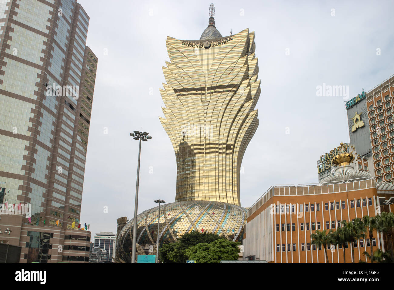 Cityscape of Macau city and its skyline of old and new architecture ...