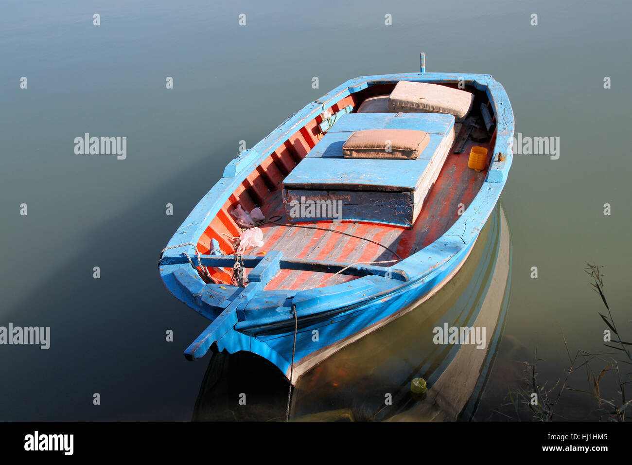 north africa, tunisia, fishing boat, rowing boat, canoe, carthage ...