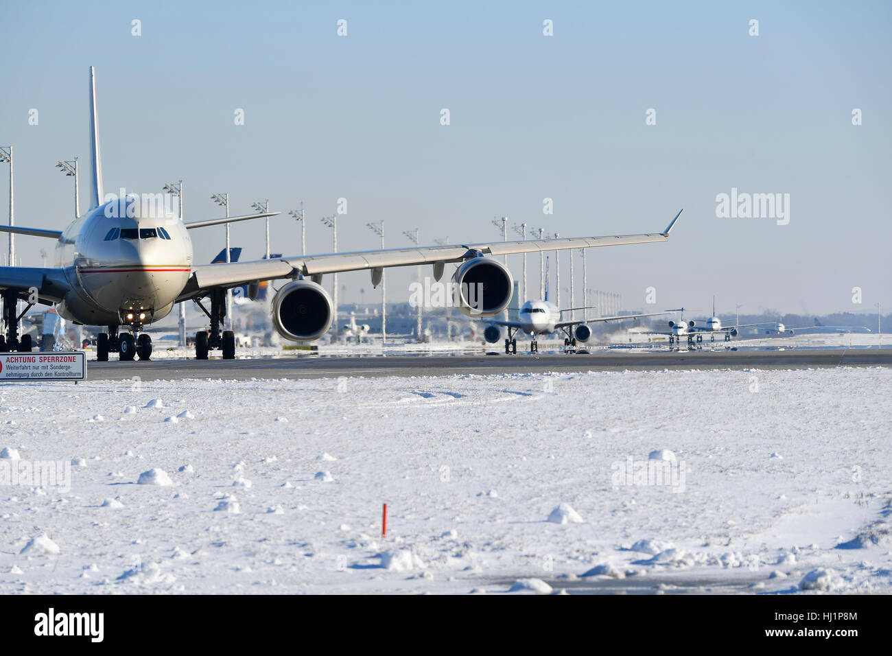 Etihad, A 340, aircraft, a/c, airplane, plane, wing, taxiway, runway ...