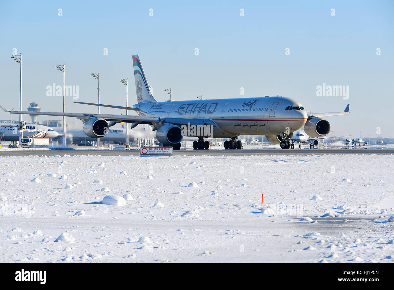 Etihad, A 340, aircraft, a/c, airplane, plane, wing, taxiway, runway ...