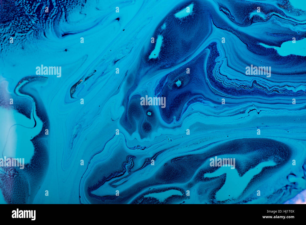 Mixed paint hi-res stock photography and images - Alamy