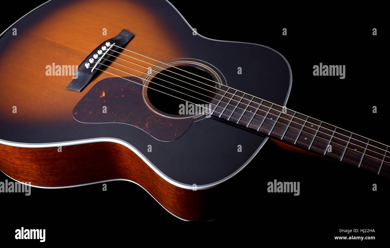 detail of a acoustic guitar in black back Stock Photo - Alamy