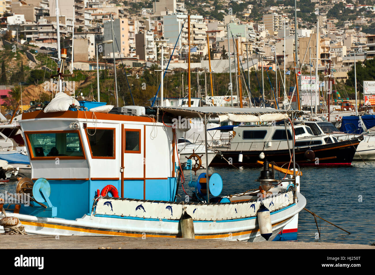 Perama greece hi-res stock photography and images - Alamy