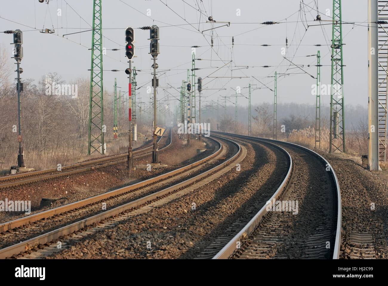 Railway tracks leading into the distance Stock Photo - Alamy