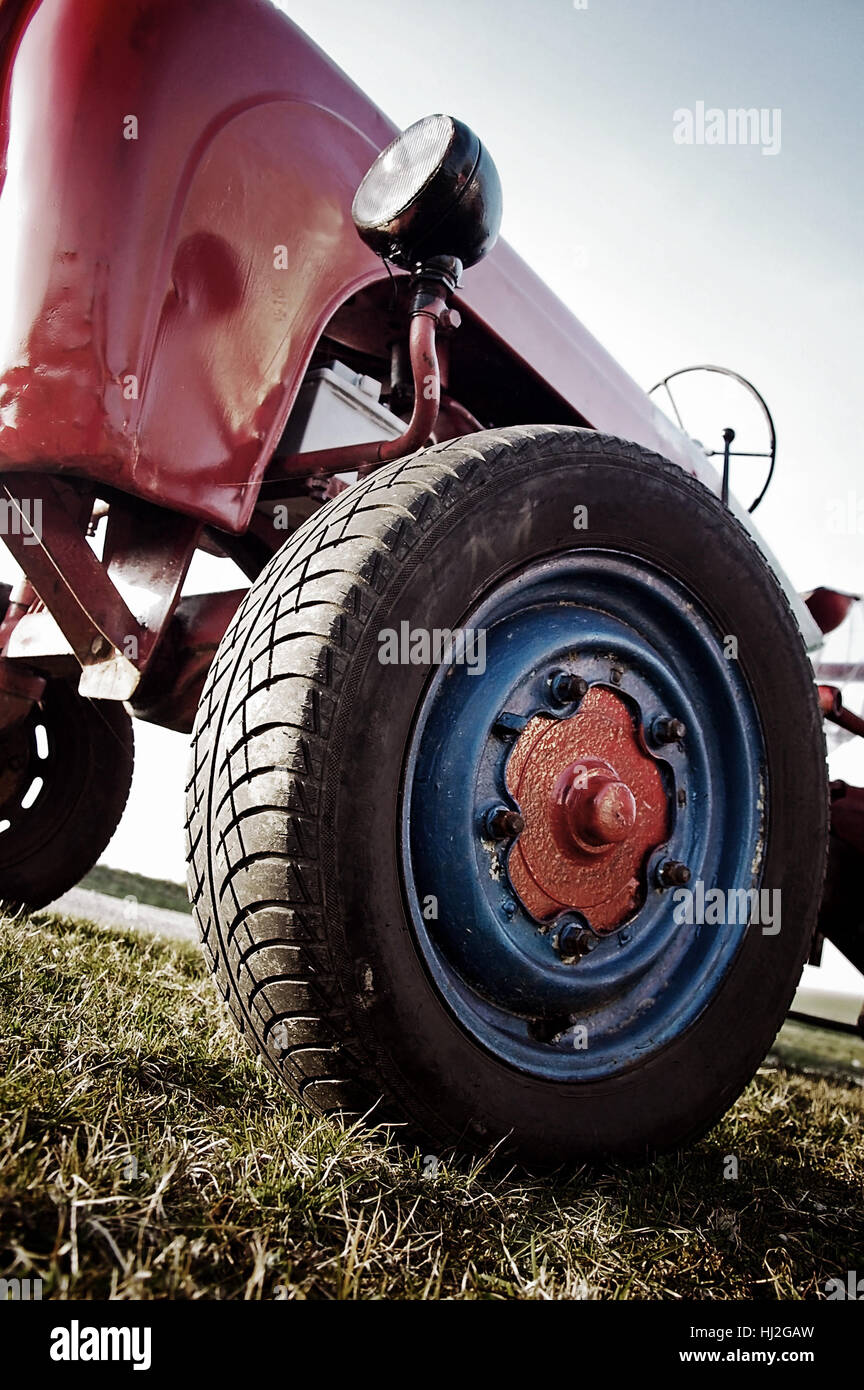 Vintage construction tractor close hi-res stock photography and images ...