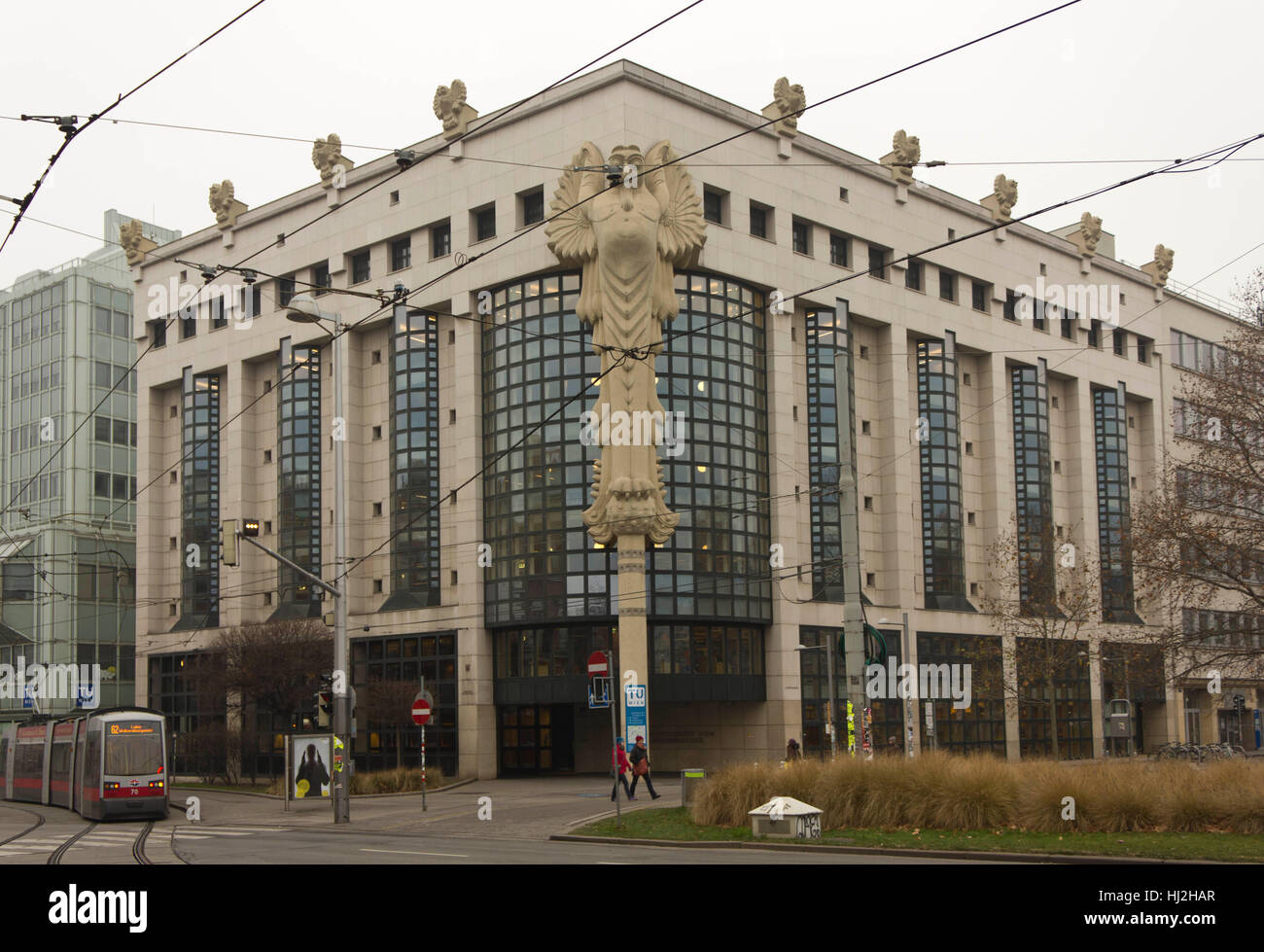 Tu owls hi-res stock photography and images - Alamy